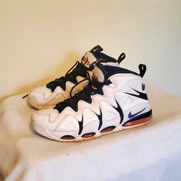 Nike | Shoes | Nike Air Charles Barkley Cb 34 Size 2 | Poshmark